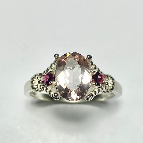 Pink Beryl Ring - Etsy