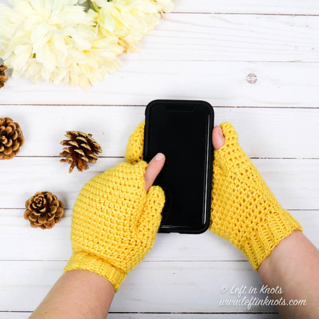 Texting Mittens Crochet Pattern PDF Printable Download for Smartphone ...
