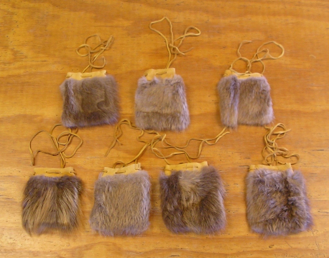 7 Beaver Bags for Native American Ceremonies - Etsy
