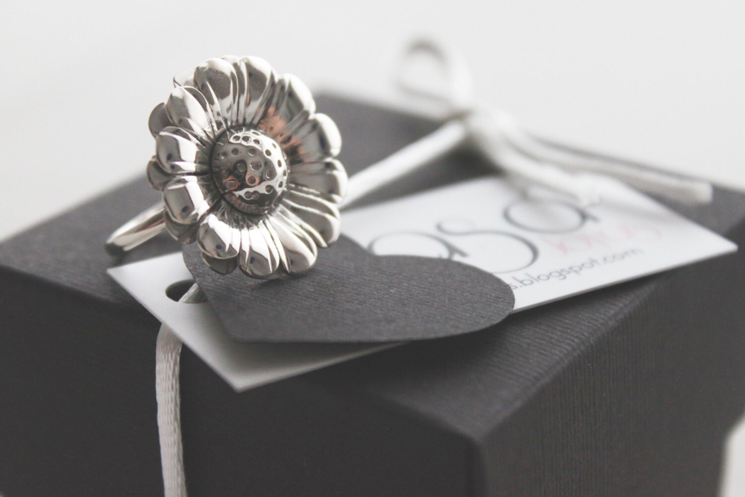 Handmade Silver Daisy Ring. Spring Ring. Flower Silver Ring. - Etsy