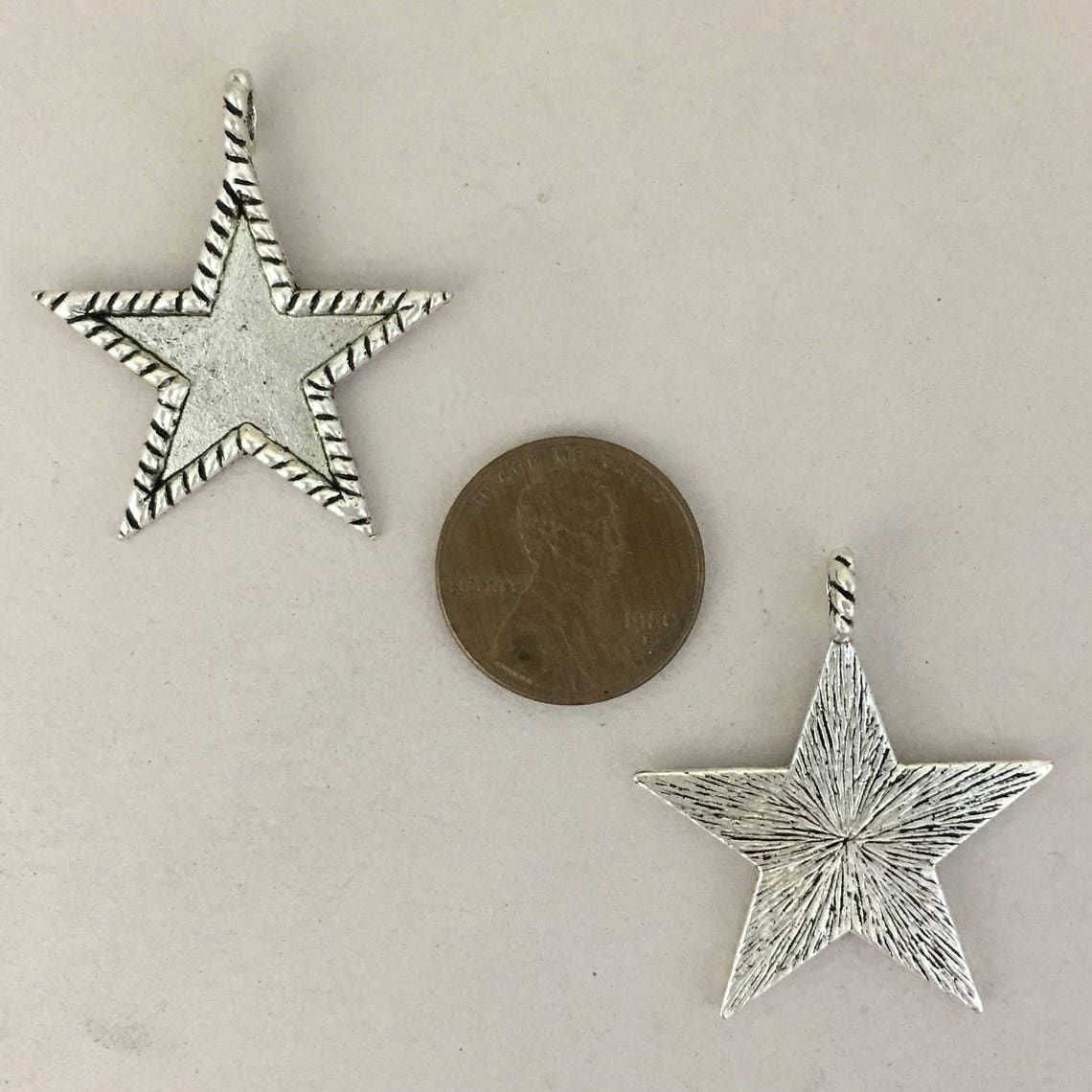 BULK 20 Star Charm Silver by TIJC SP0444B - Etsy