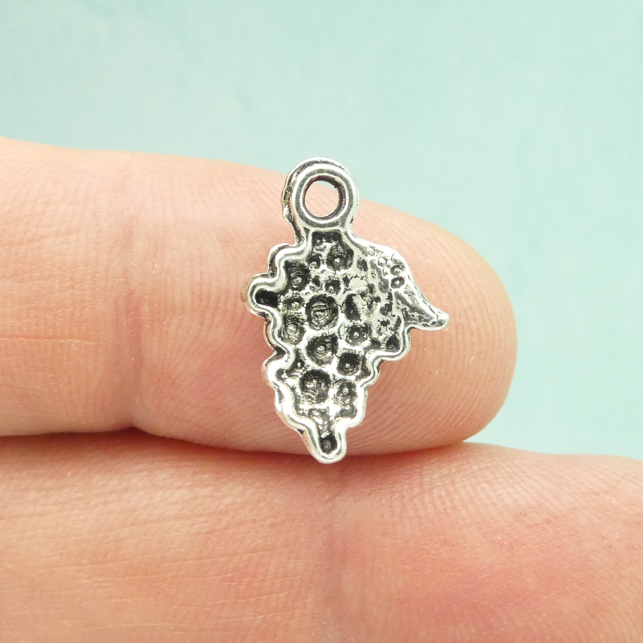 12 Silver Grape Charm Pendant by TIJC SP0733 | Etsy