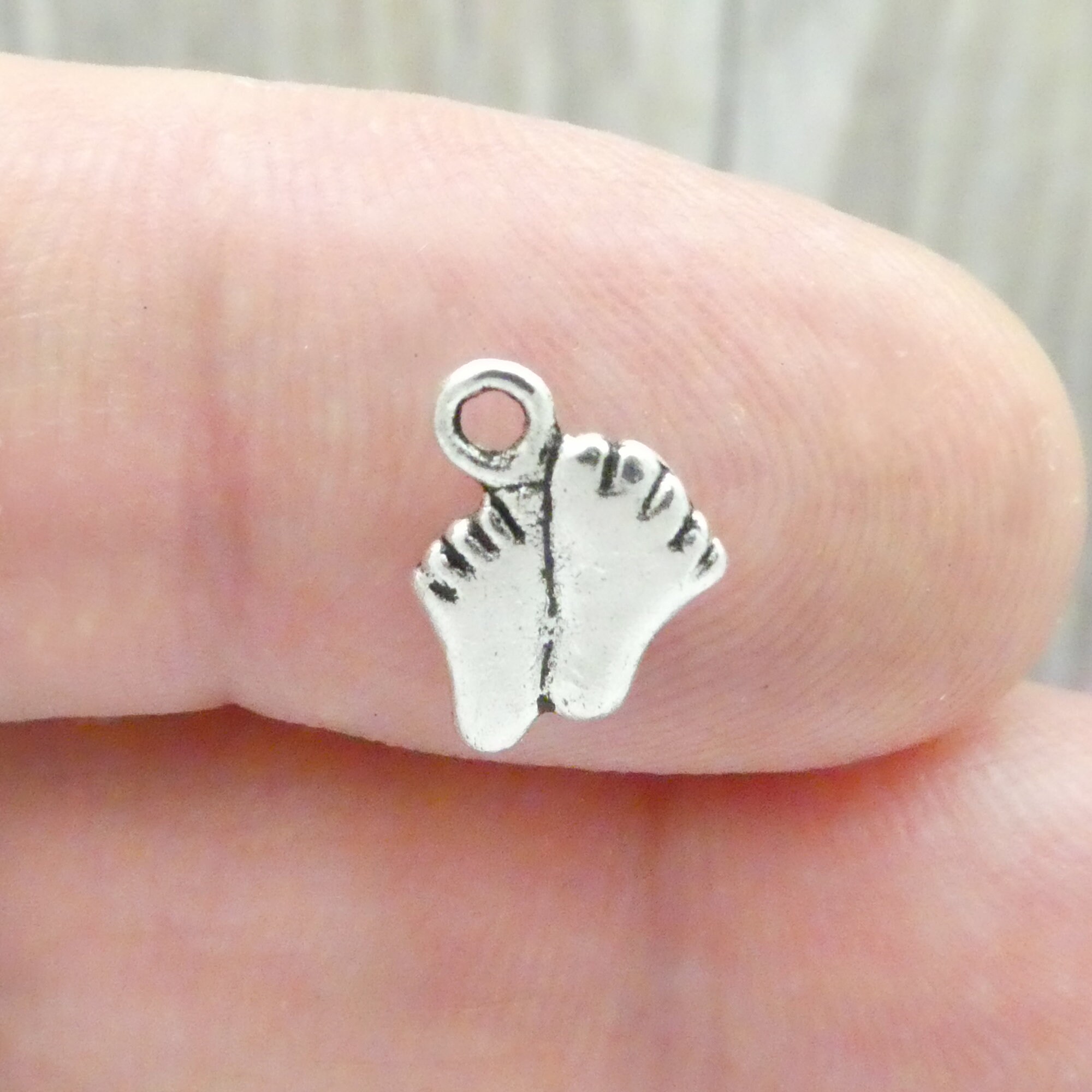 30 Silver Baby Foot Prints Charm Pendant 11x8mm by TIJC SP0397 - Etsy