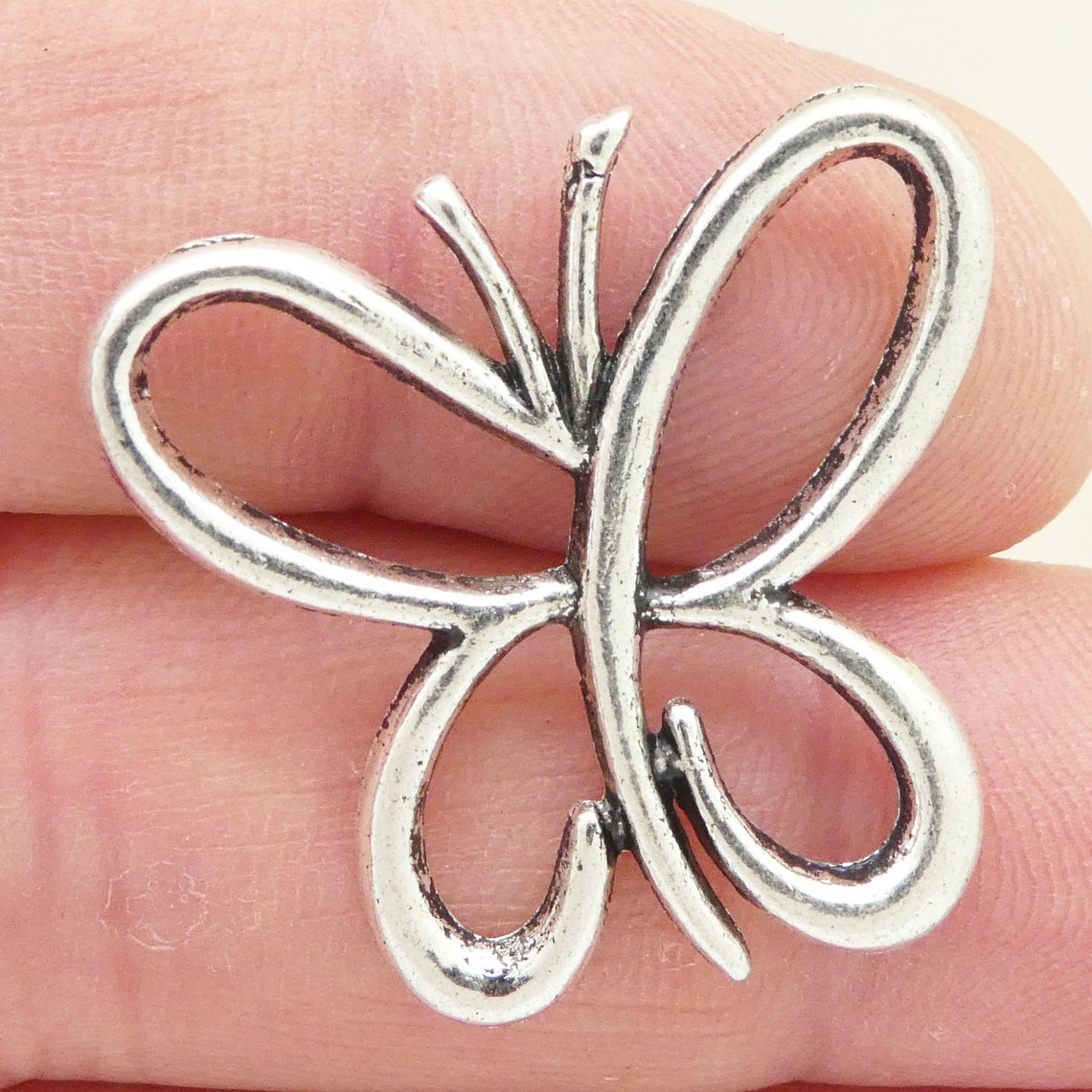 BULK 20 Silver Butterfly Charm Pendant by TIJC SP0339B - Etsy