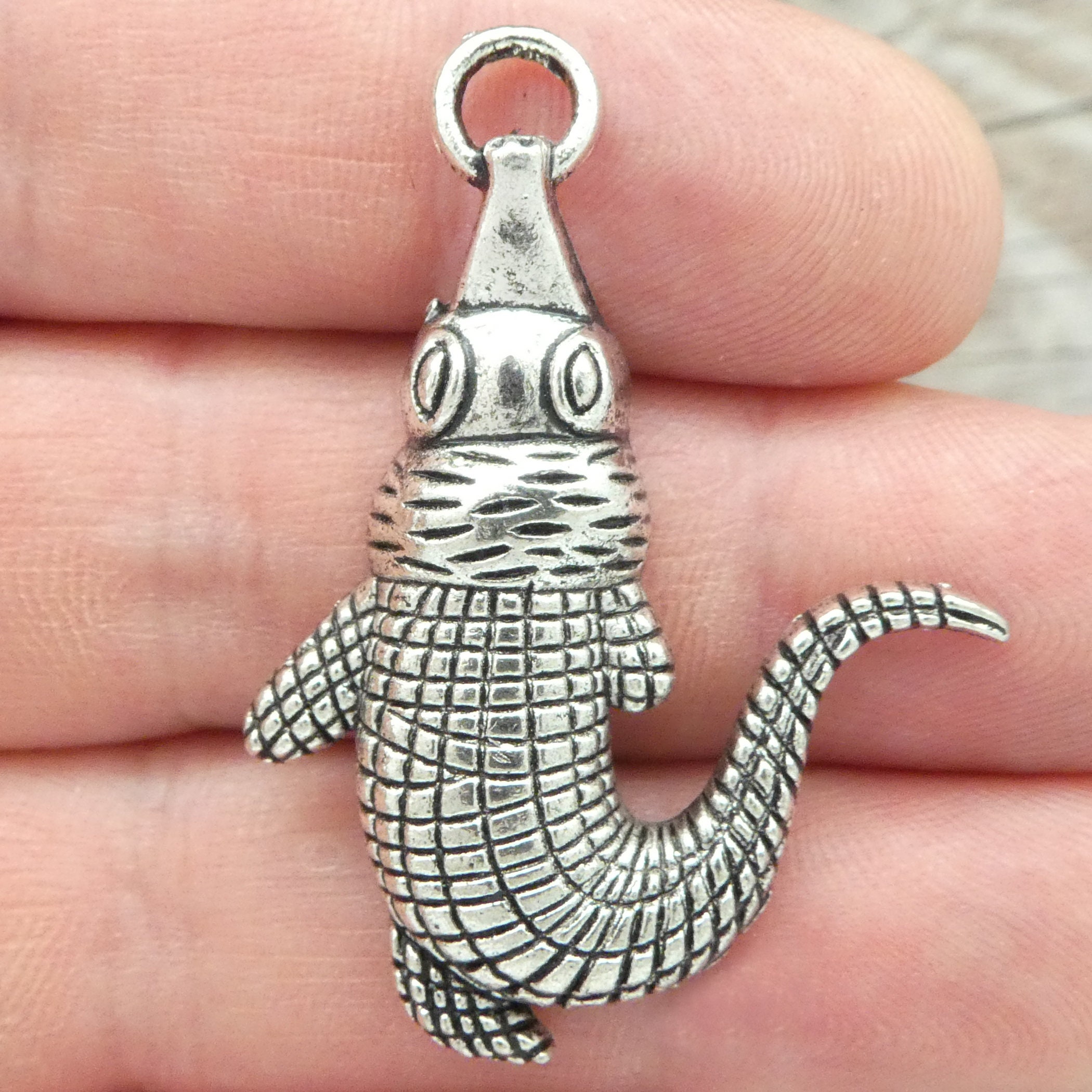 BULK 12 Silver Gator Charm Alligator Pendant Large by TIJC SP0662B - Etsy
