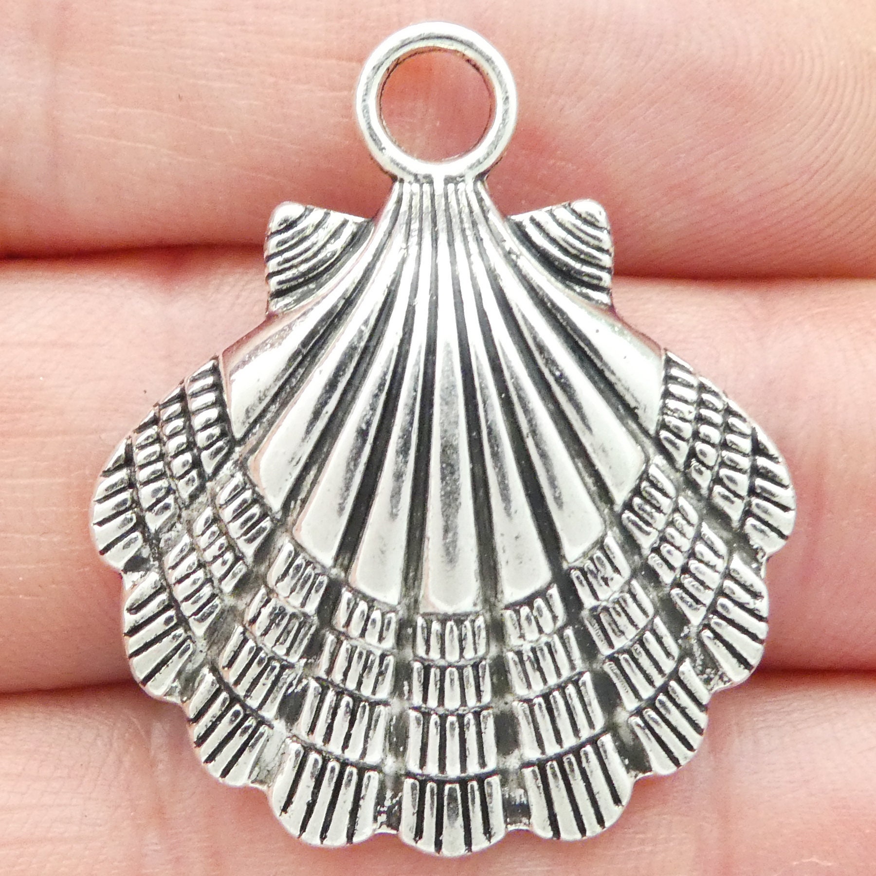 4 Silver Sea Shell Charm Pendant 36x30mm by TIJC SP1203 | Etsy