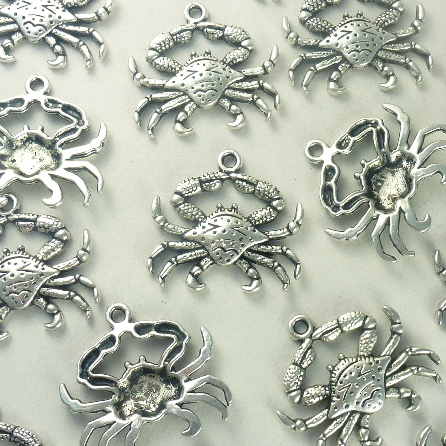 BULK 20 Silver Crab Charm Pendant by TIJC SP1011B - Etsy