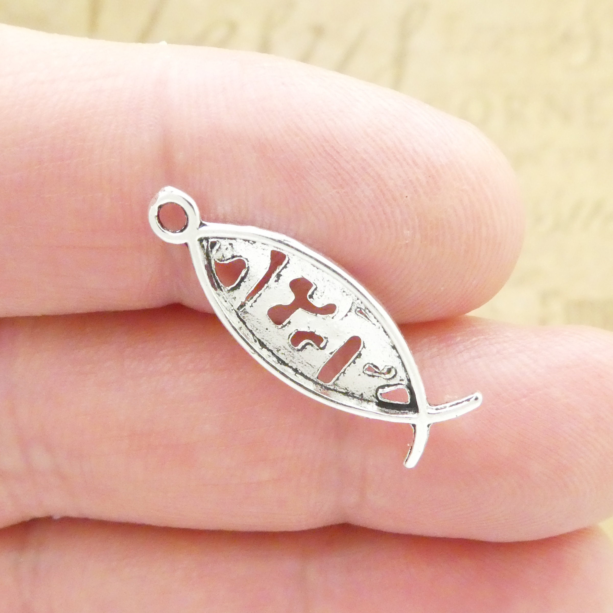 10 Christian Fish Jesus Charms Silver by TIJC SP0343 - Etsy
