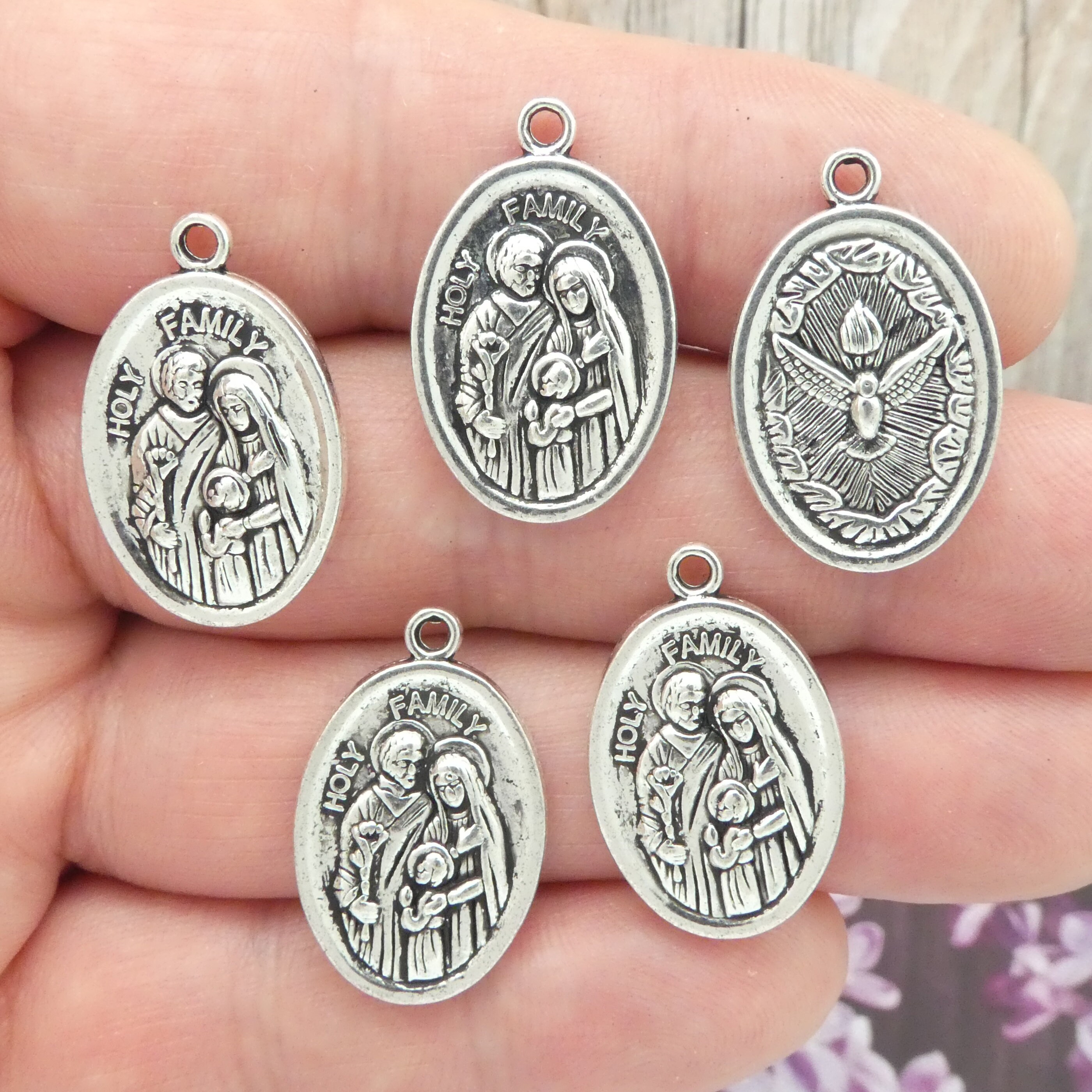 BULK 15 Silver Holy Family Medal 26x16mm by TIJC SP0419B | Etsy