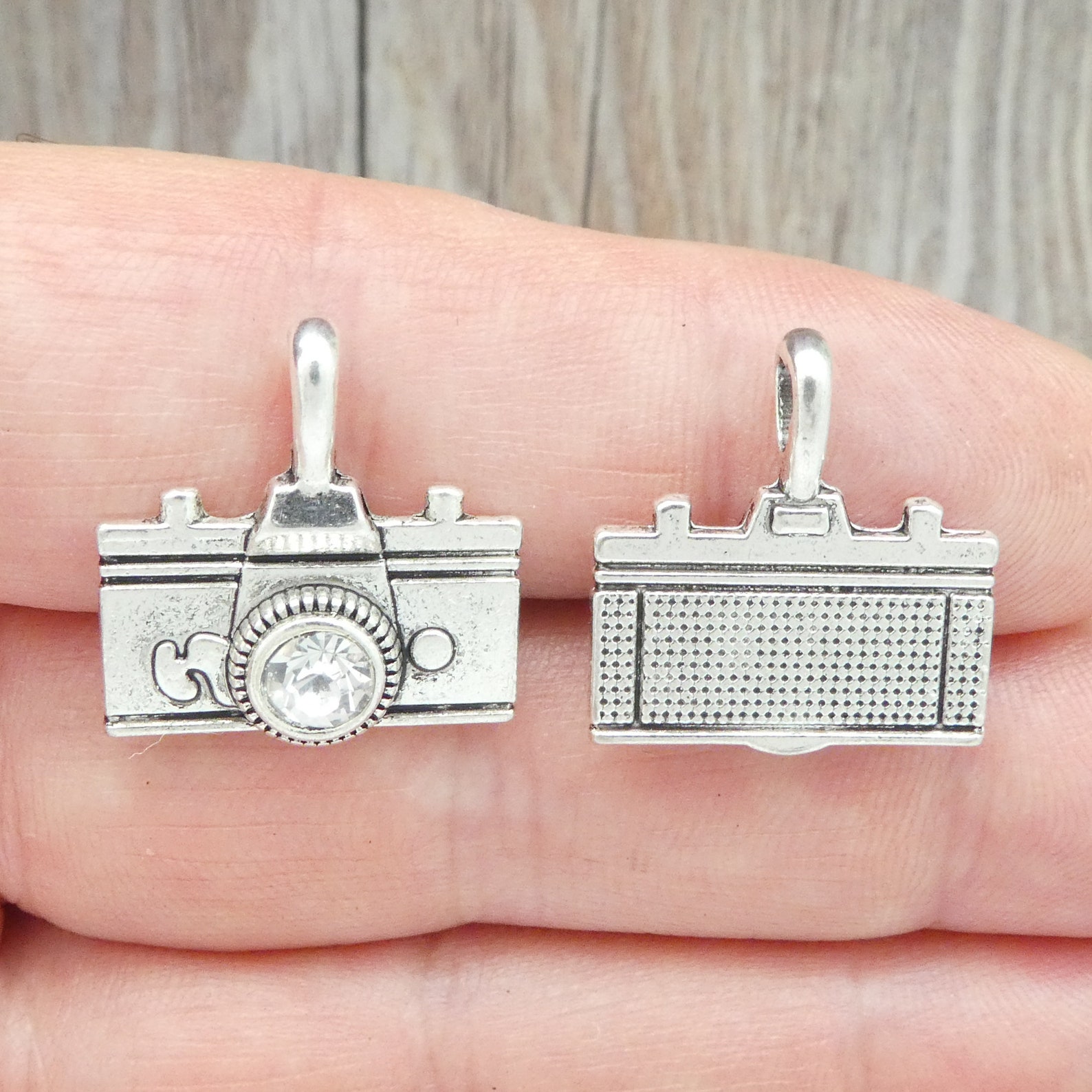 5 Silver Camera Charm With Crystal by TIJC SP0249 | Etsy