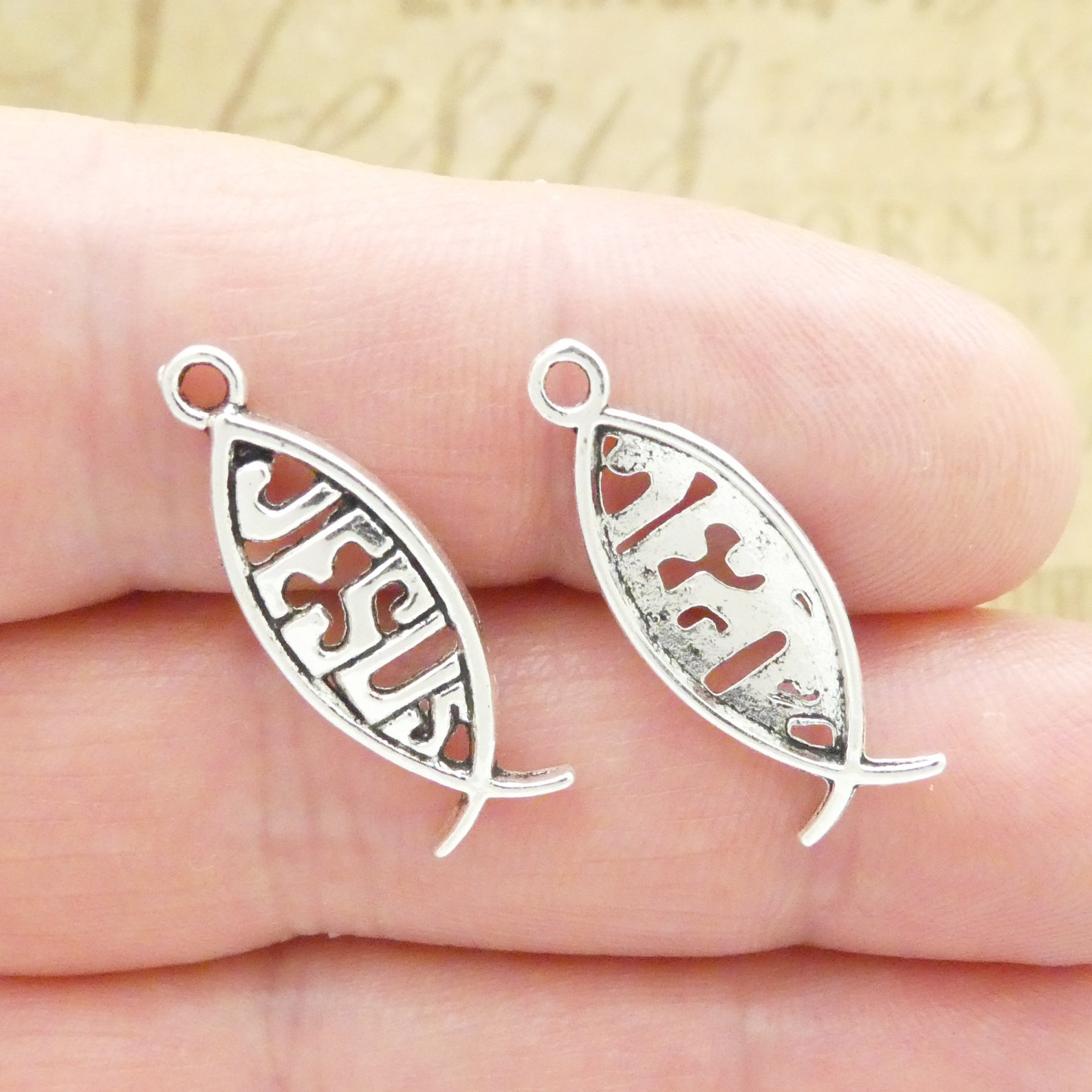 10 Christian Fish Jesus Charms Silver by TIJC SP0343 - Etsy