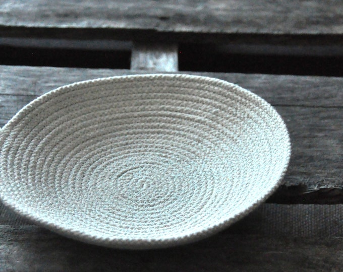 READY TO SHIP: X-small/small Coiled Rope Bowl - Etsy