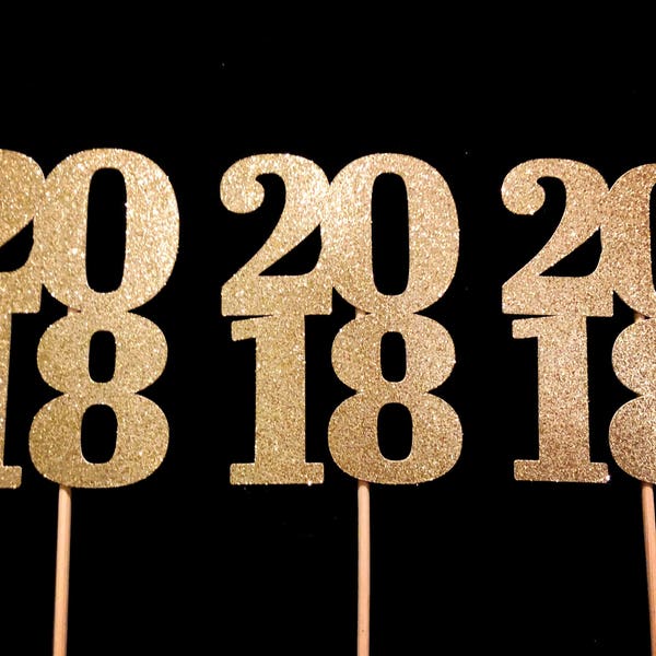 2018 Graduation Centerpiece - Etsy