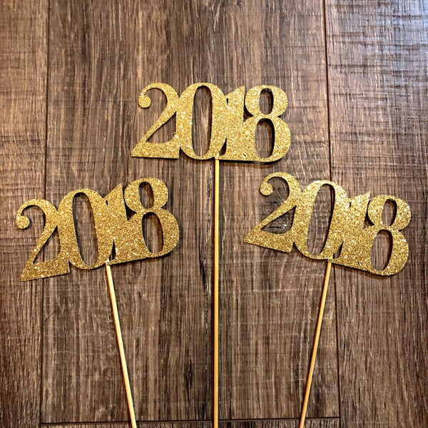 2018 Graduation Centerpiece - Etsy