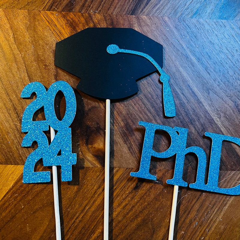 2018 Graduation Centerpiece - Etsy