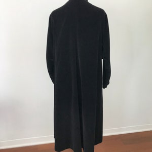 Vintage Black Velvet Opera Swing Coat With Rhinestone Closure, Vintage ...