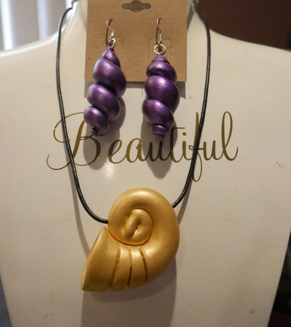 Ursulas Sea Shell Necklace and Earrings Set / Disney Inspired - Etsy