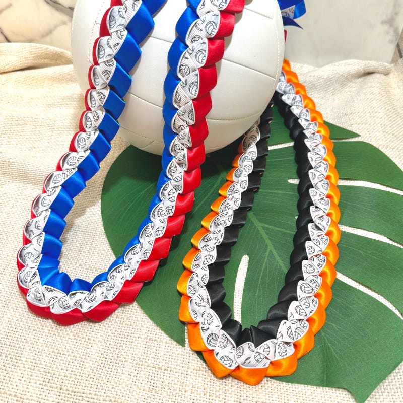 LindasLeis - Etsy