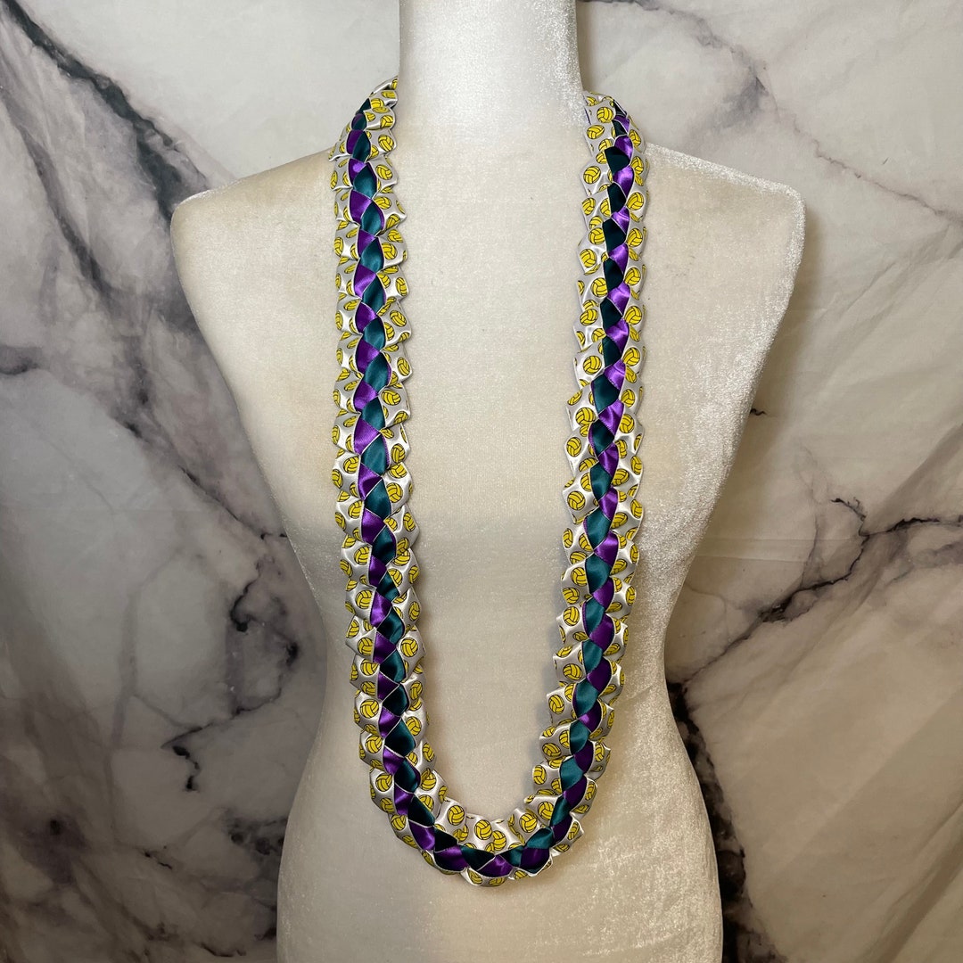 Ready to Ship: Water Polo Lei - Etsy