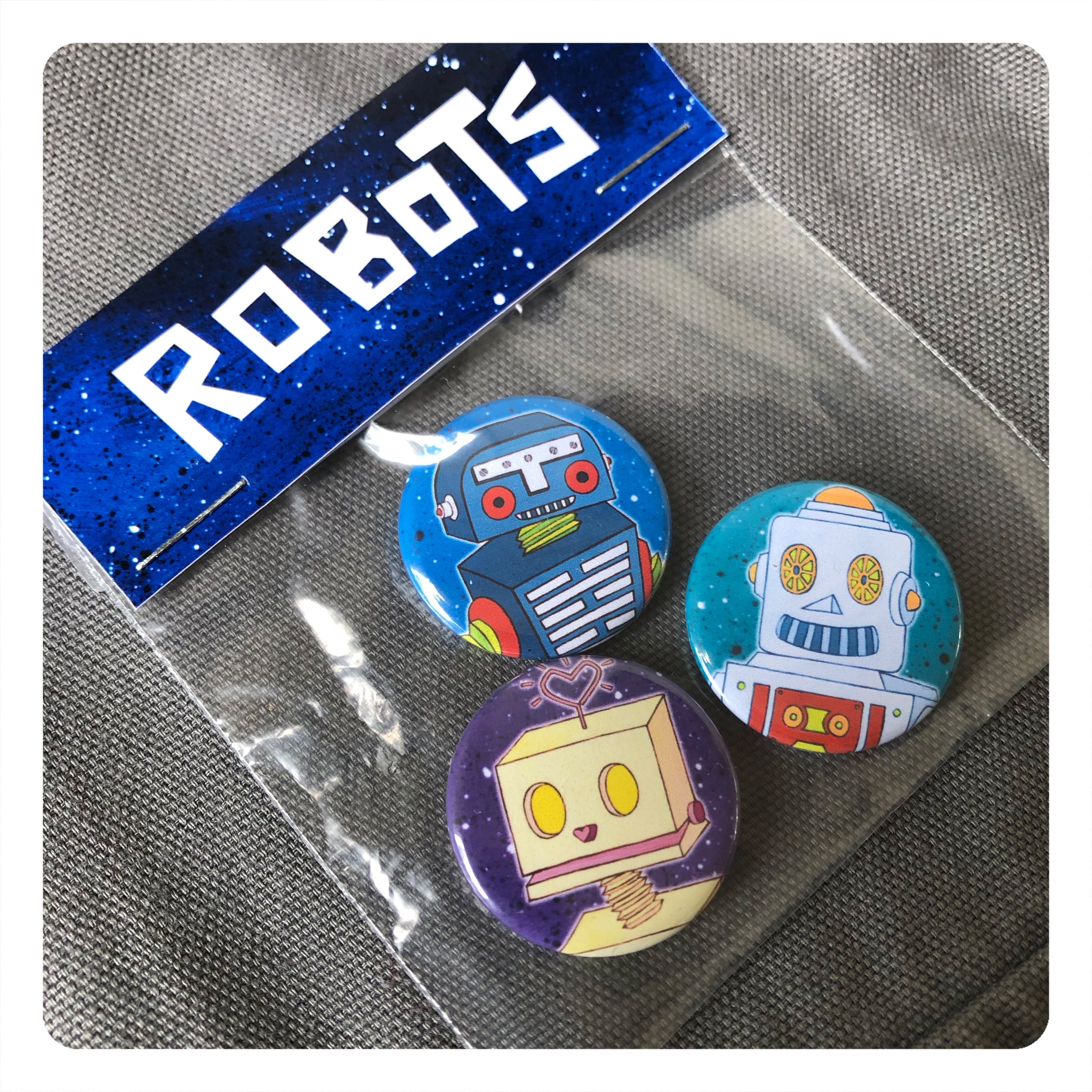 Retro Robots badges choose from 6 designs // pinback badges / button ...