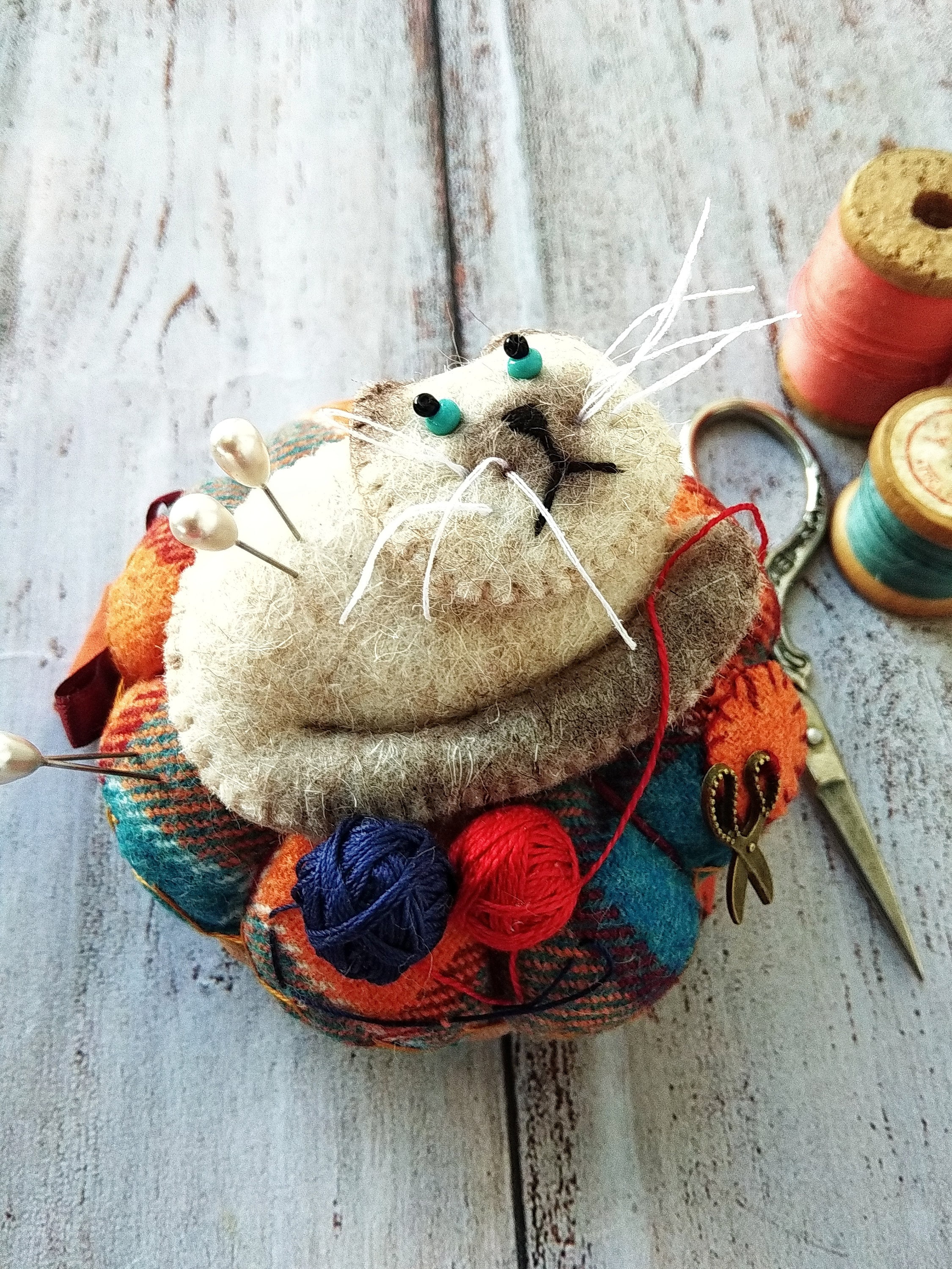 Handmade Wrist Pin Cushion Siamese Cat Cat Pin Cushion - Etsy