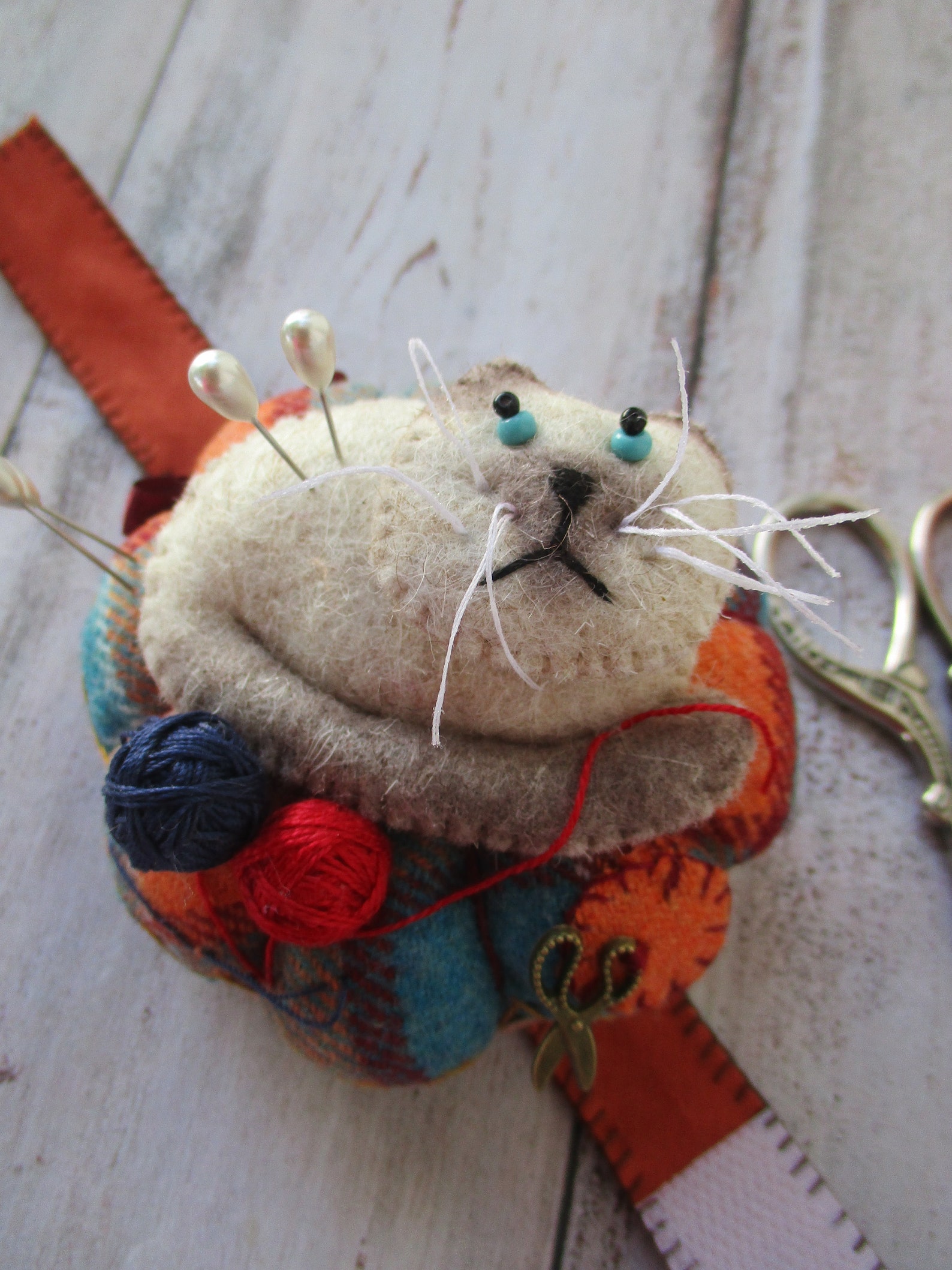 Handmade Wrist Pin Cushion Siamese Cat Cat Pin Cushion - Etsy