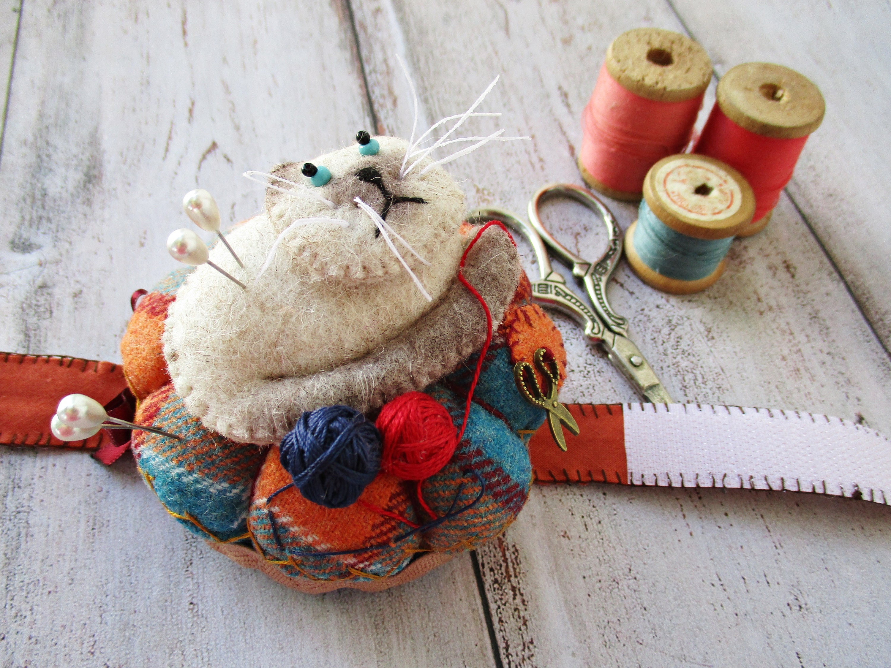 Handmade Wrist Pin Cushion Siamese Cat Cat Pin Cushion - Etsy