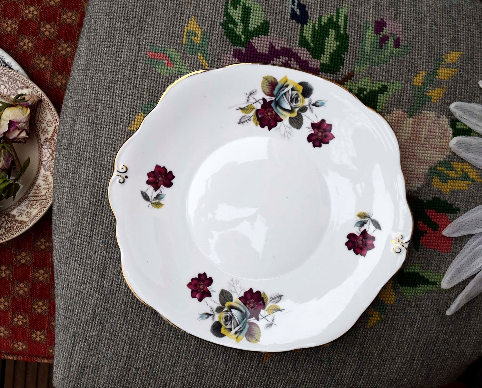 Home & Living Wedding Day Porcelainchina Vintage Duchess plate Made in ...