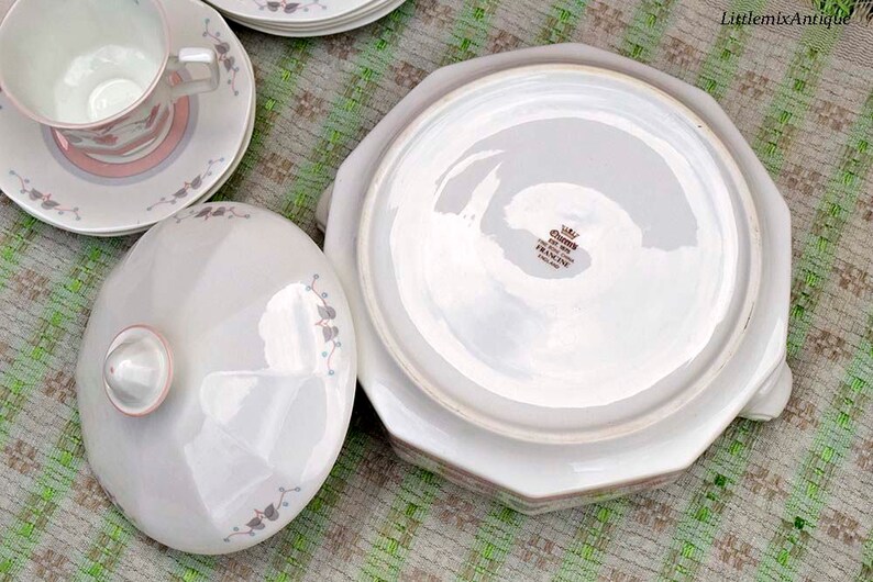 Vintage Queen's Fine Bone China 'Francine' pattern | Etsy