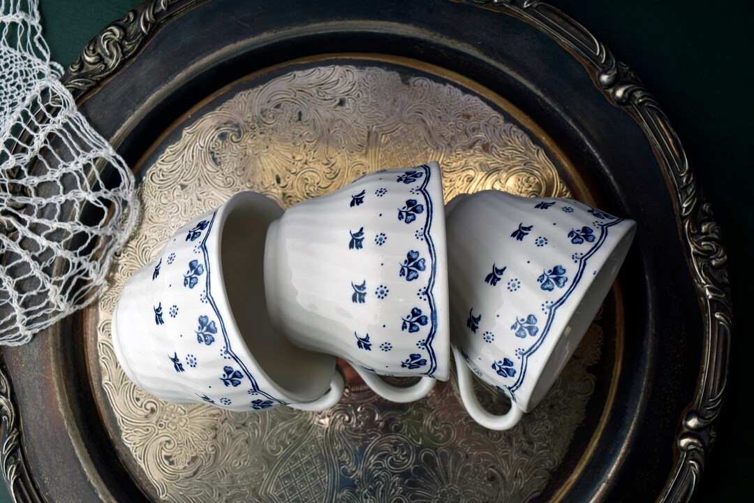 Set of 3 Vintage Barratts of Staffordshire England Kentelle Blue&white ...