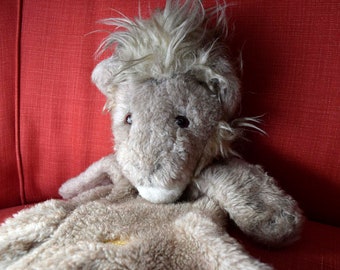 Vintage Lion Pj Case - Etsy