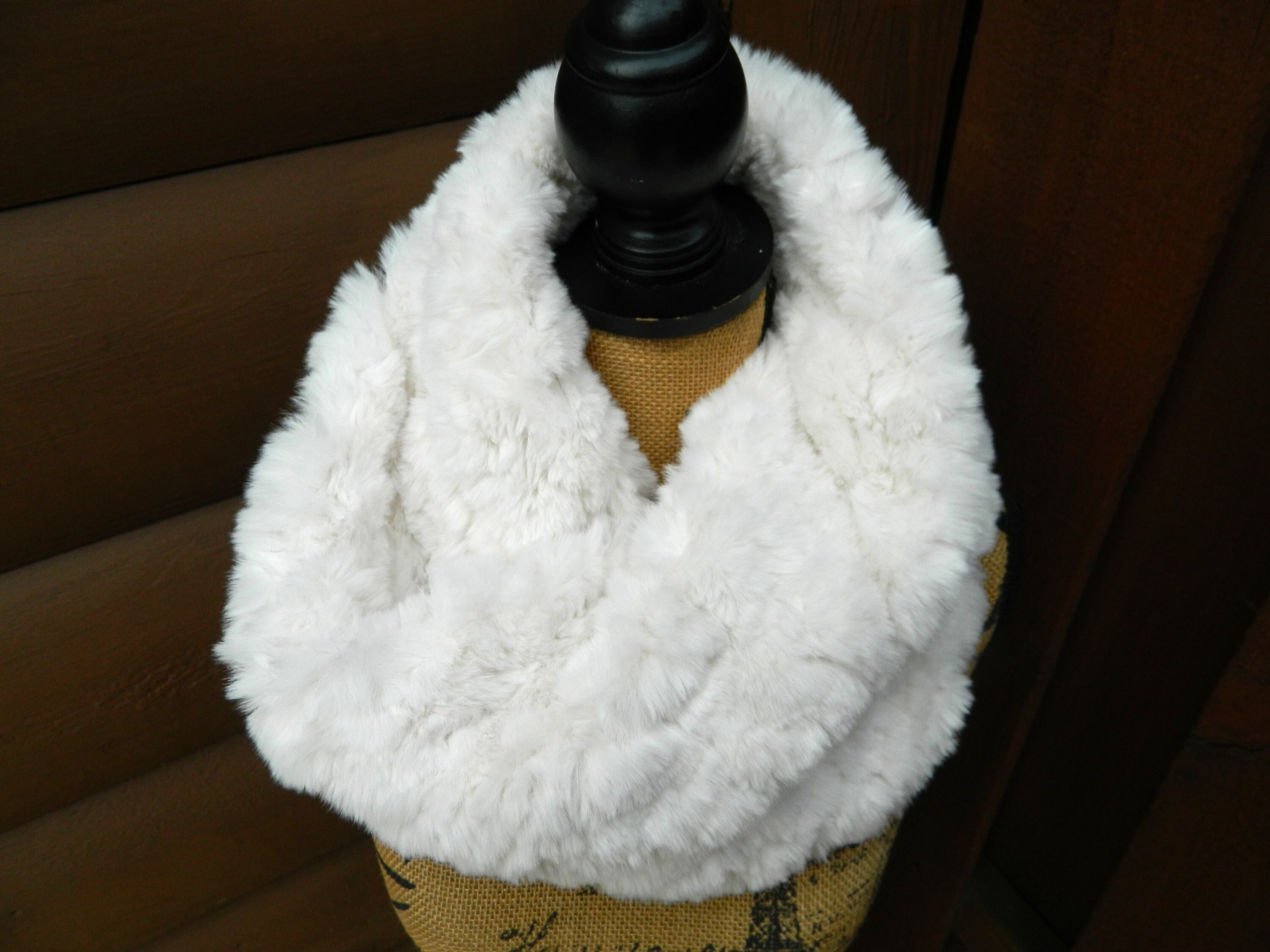 Faux Fur Bulky Cowl - Winter White Fur Cowl - Outlander Claire Scarf - Etsy