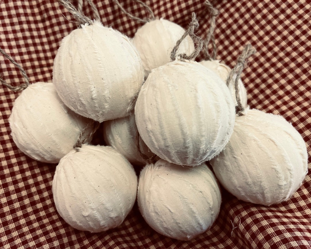 10 Primitive Snow Snowball Muslin Fabric Rag Balls Christmas Ornaments ...