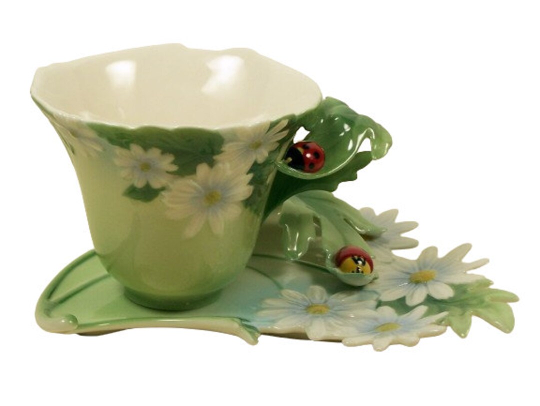 Franz Lady Bug Tea Cup and Saucer Set 3D Porcelain Daisies FZ00034 Jen ...