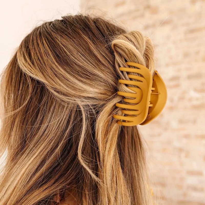 Medium Matte Claw Clip - Etsy