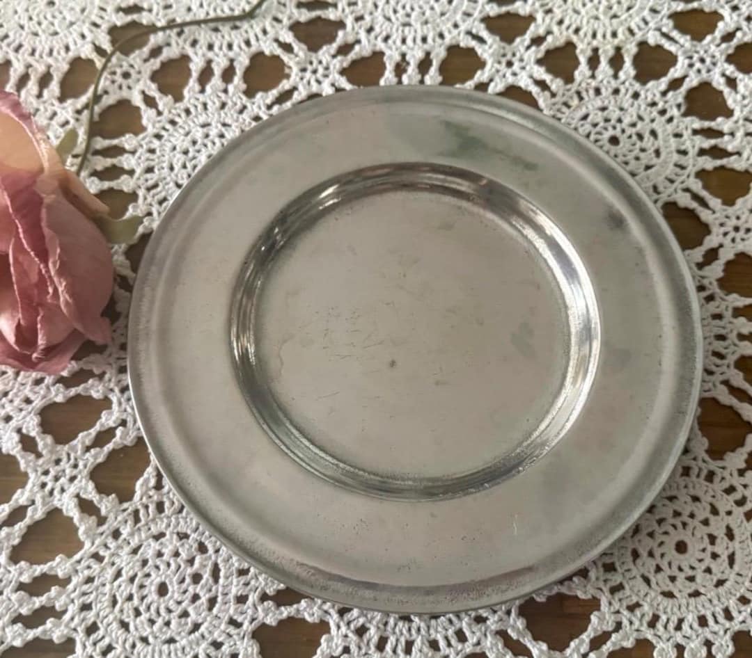 Wilton Pewter Plate - Etsy