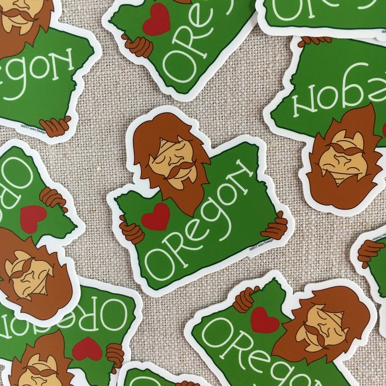 Bigfoot Loves Oregon Vinyl Sticker / Waterproof Bumper Sticker | Etsy