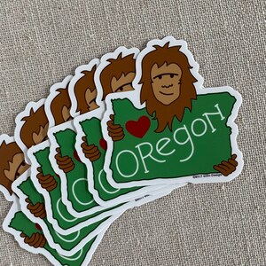 Bigfoot Loves Oregon Vinyl Sticker / Waterproof Bumper Sticker / Cool ...