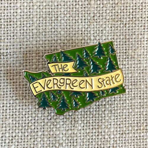 Seattle Enamel Lapel Pin | Etsy