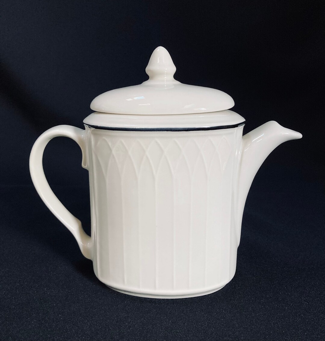 Vintage Homer Laughlin Gothic Tea Pot Made in USA - Etsy