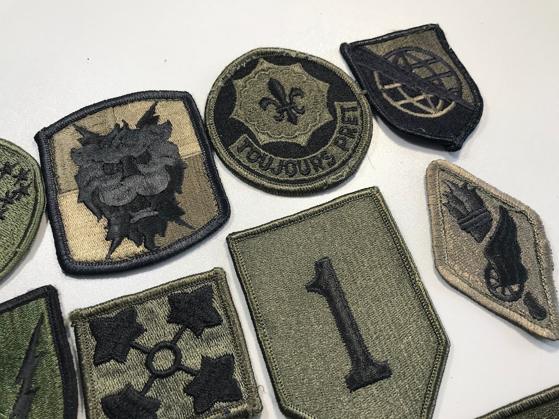 Vintage ARMY PATCHES Military Shoulder Insignia Uniform U.S. - Etsy