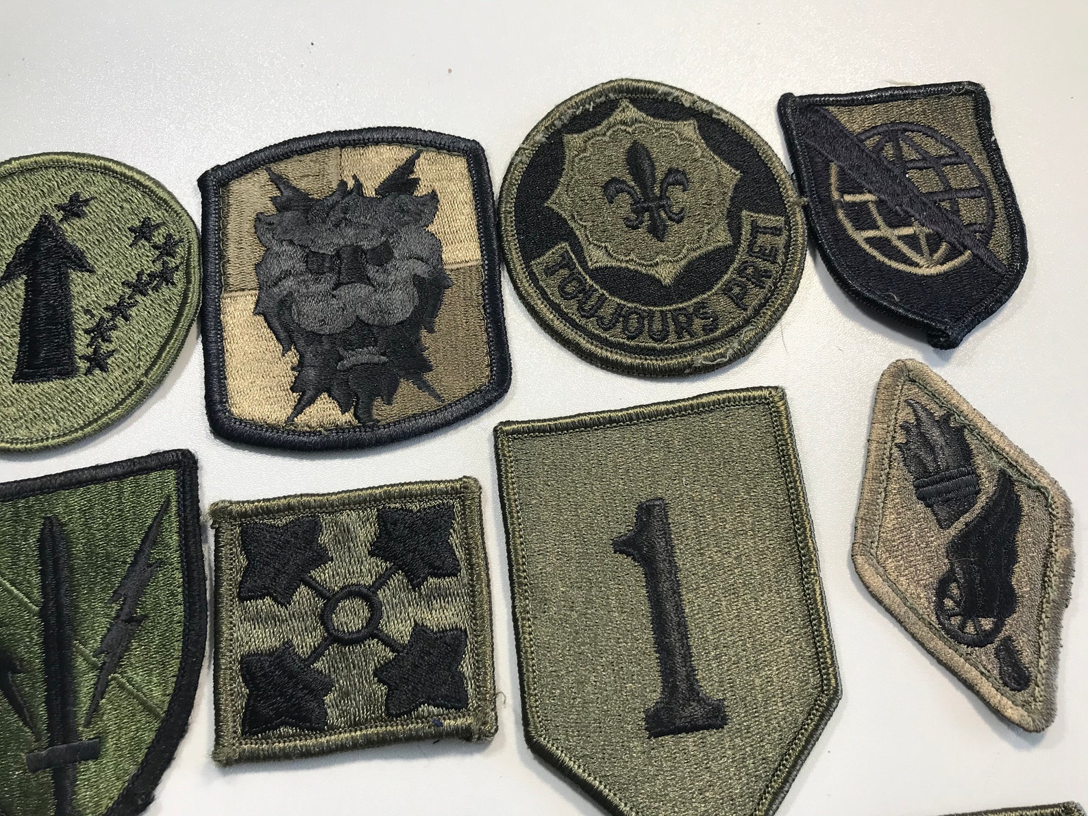 Vintage ARMY PATCHES Military Shoulder Insignia Uniform U.S. Pick a ...