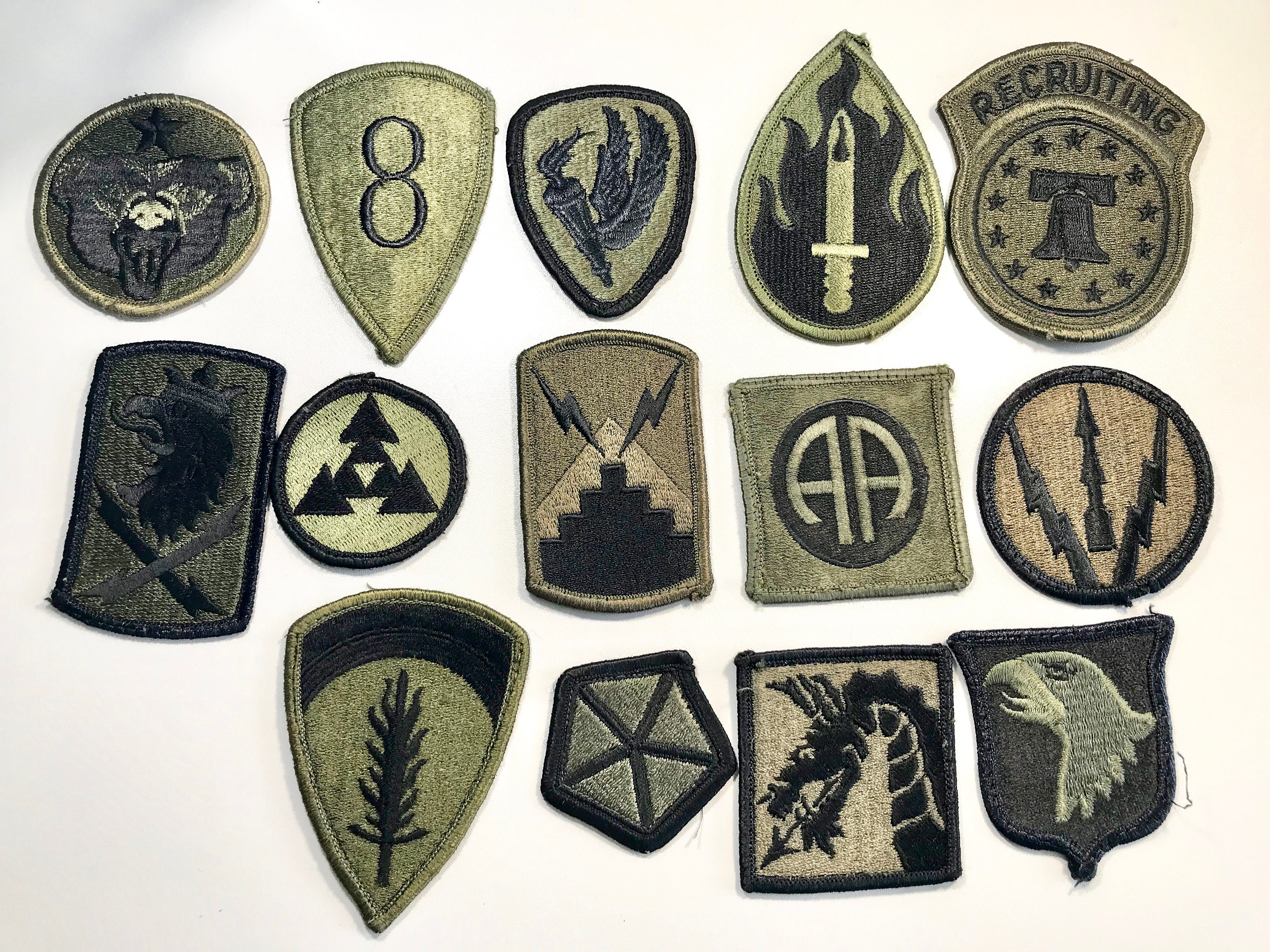 Vintage ARMY PATCHES Military Shoulder Insignia Uniform U.S. | Etsy Vintage ARMY PATCHES Military Shoulder Insignia Uniform U.S. | Etsy