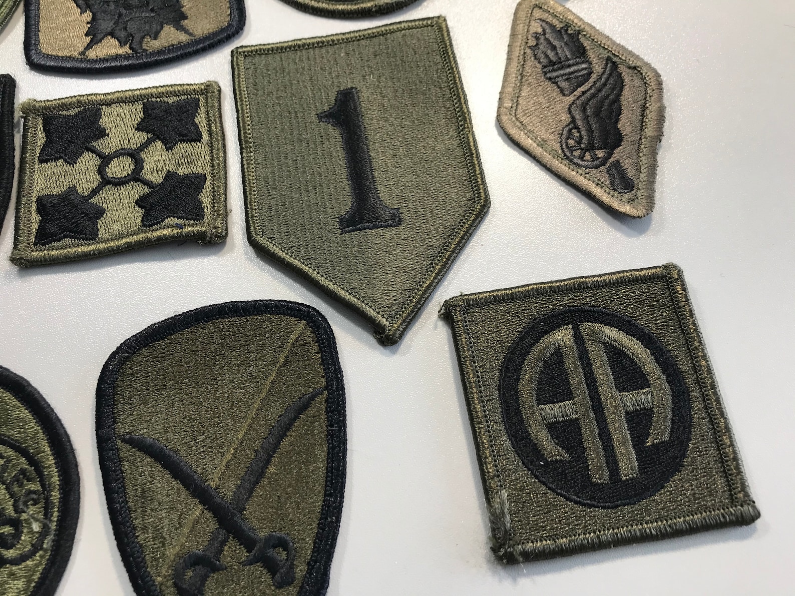 Vintage ARMY PATCHES Military Shoulder Insignia Uniform U.S. Pick a ...