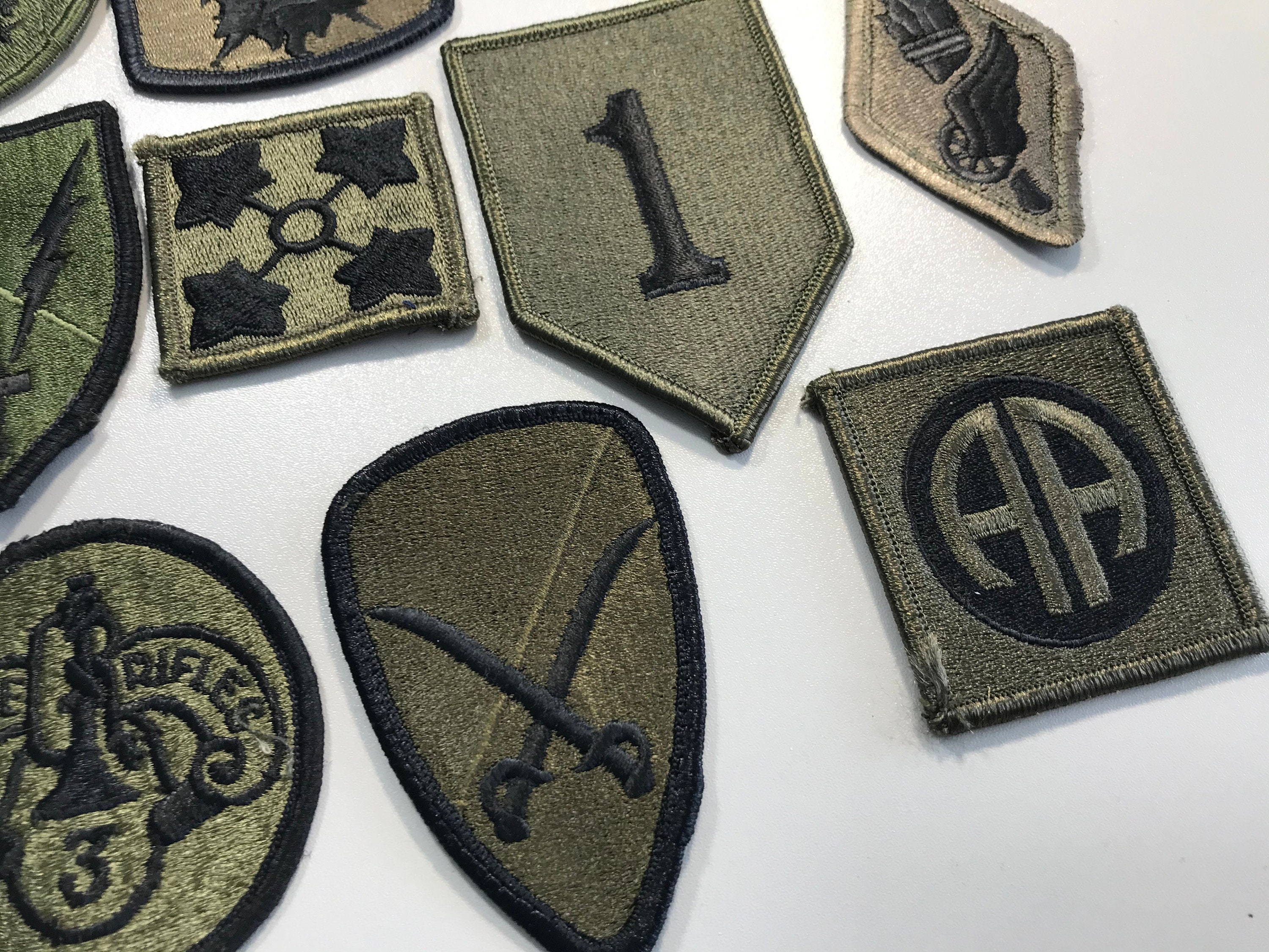 Vintage ARMY PATCHES Military Shoulder Insignia Uniform U.S. Pick a ...