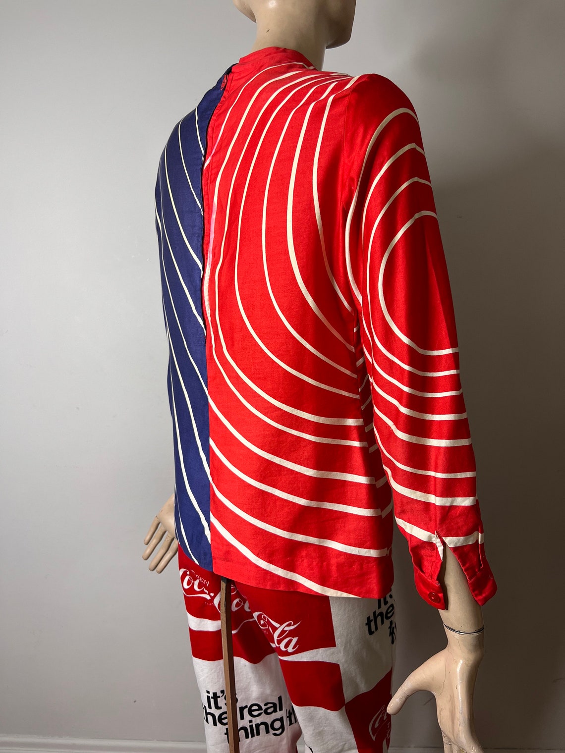 Vintage Vera, Op Art Print, Graphic Print, 60s Top, 60s Shirt, Red ...