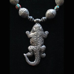Two Sided Tibetan Chased Salamander, Vintage Silver Repousse Beads ...