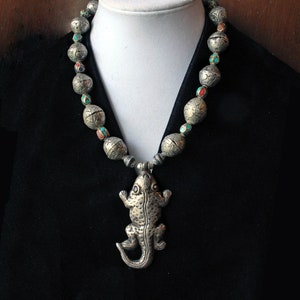 Two Sided Tibetan Chased Salamander, Vintage Silver Repousse Beads ...