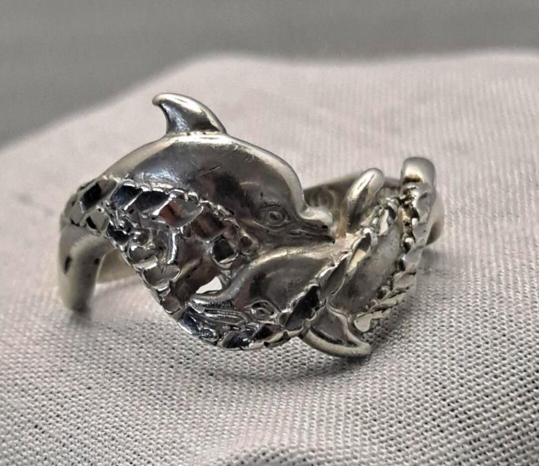 Vintage Ring ~ OCEAN HUGGING DOLPHINS Double ~ Diamond Cut Sterling ...