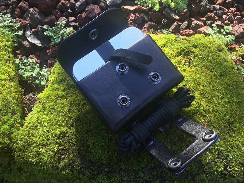 NEW DESIGN EDC Tin Survival Pouch With 550 Paracord and - Etsy